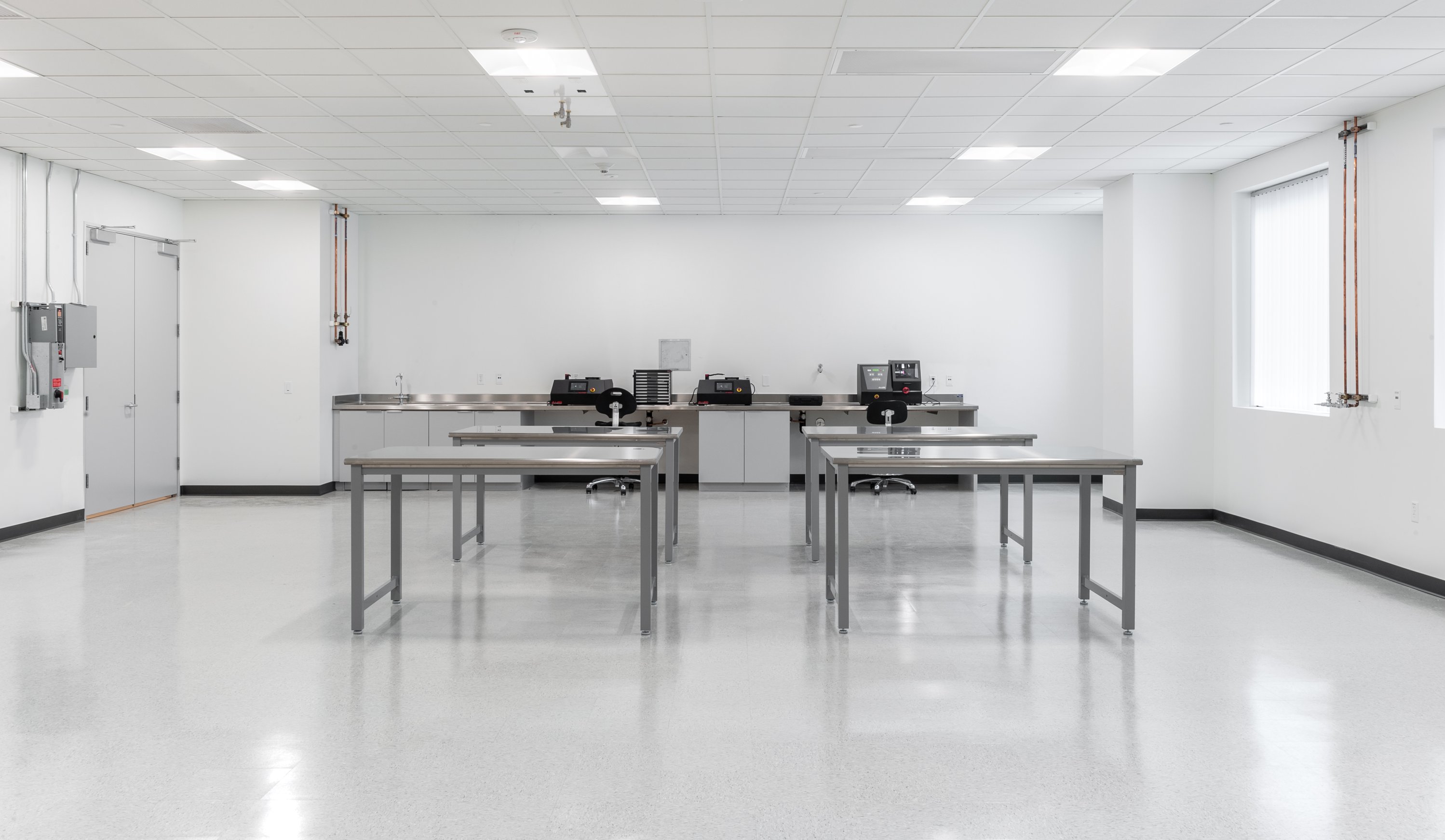 BioSafe Hybrid Cleanroom Components